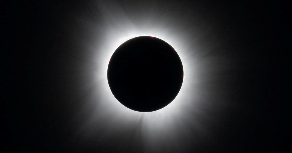 Partial solar eclipse in Copenhagen — August 12, 2026 Times & Map ...